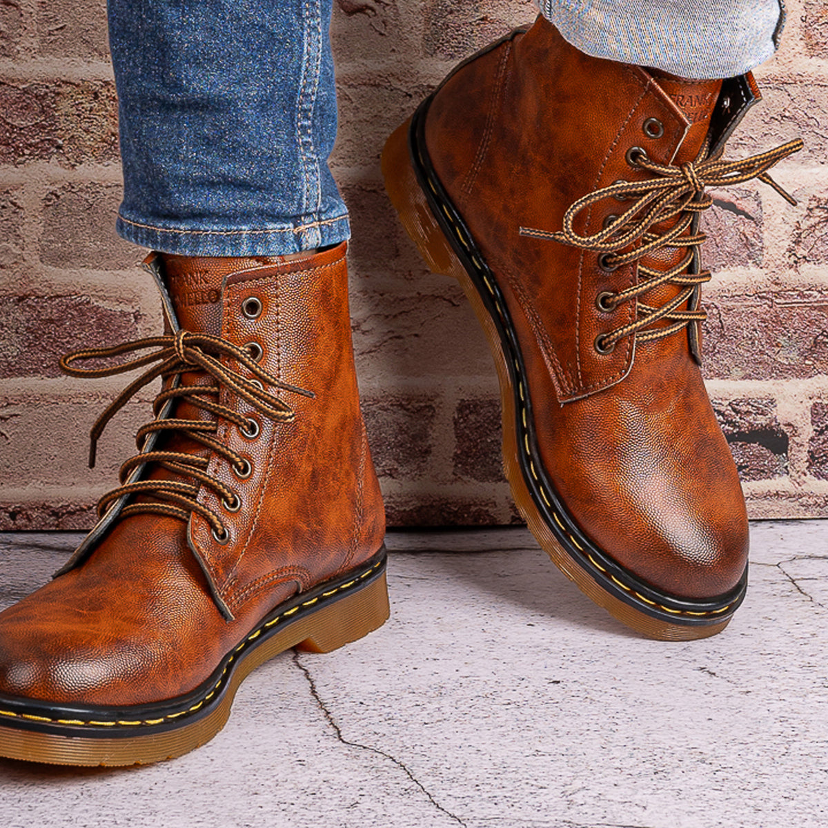 The Ultimate Guide to Styling Casual Boots for Every Occasion from Fra ...